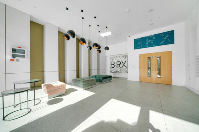 Stockwell Road, London SW9, 3 bedroom flat for sale - 69582151 ...