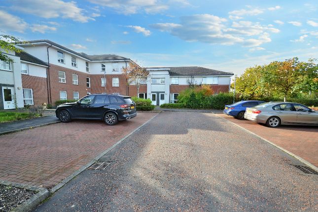 2 3 8 Strathblane Gardens Anniesland G13 3 Bedroom Flat For Sale