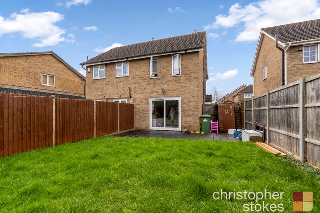 Teresa Gardens Waltham Cross Hertfordshire En8 3 Bedroom Semi