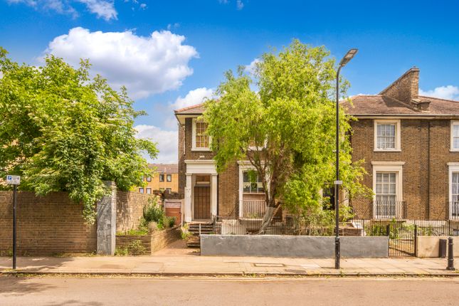 Dalston Lane, Hackney E8, 4 bedroom detached house for sale - 67481621 ...