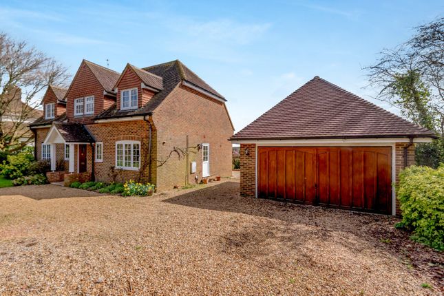 Upton Grey, Basingstoke RG25, 4 bedroom detached house for sale ...