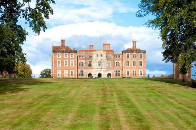 Homes for Sale in Wedmans Lane, Rotherwick, Hook RG27 - Buy Property in ...