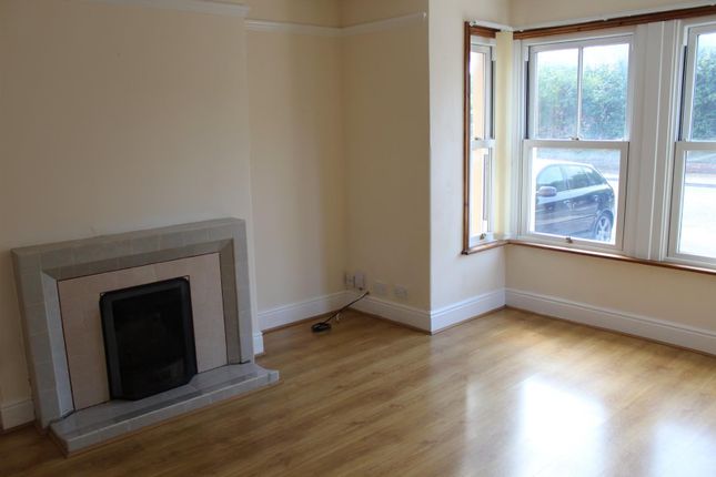 Hamble Lane Hamble Southampton So31 2 Bedroom Semi Detached House To