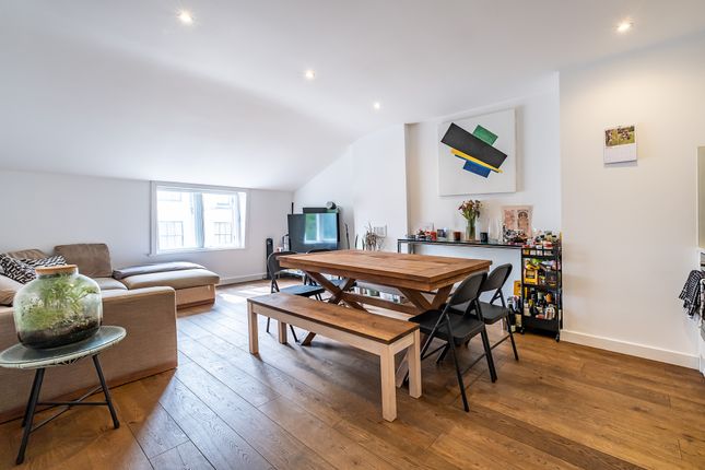 Devonshire Terrace, London W2, 2 bedroom flat for sale - 70177661 ...