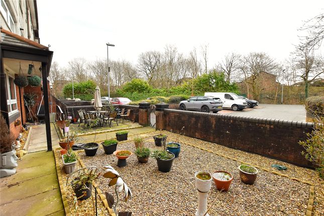 Dicken Green Lane, Sandbrook, Rochdale, Greater Manchester OL11, 3 ...