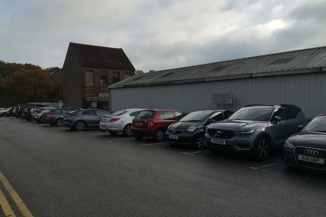 Crowborough Hill, Crowborough TN6, warehouse for sale - 67368218 ...