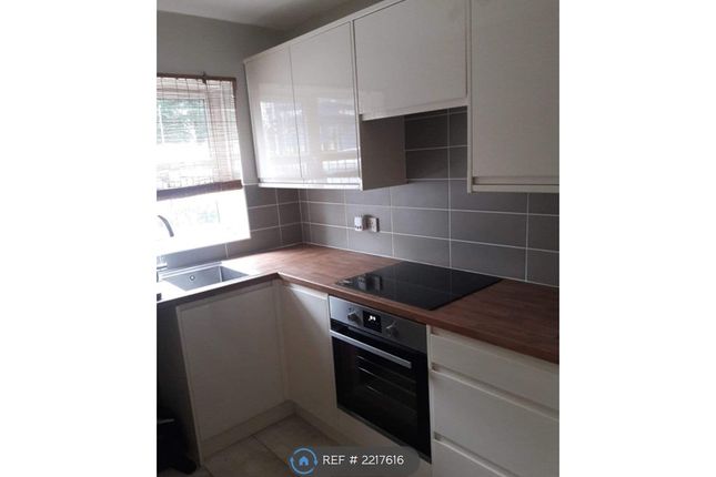 Chalet Court, Bordon GU51, 1 bedroom flat to rent - 68259546 ...