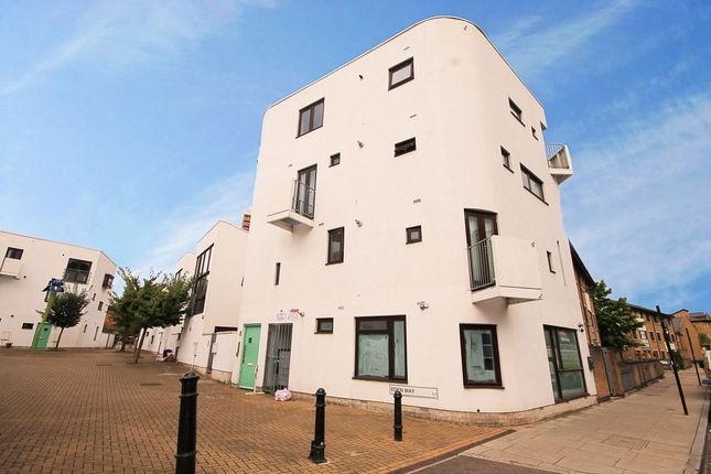 2 bed flat for sale in Eden Way, London E3 - Zoopla