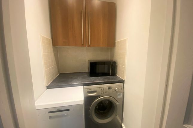 Dickson Street, Leith, Edinburgh EH6, 1 bedroom flat to rent - 68376979 ...
