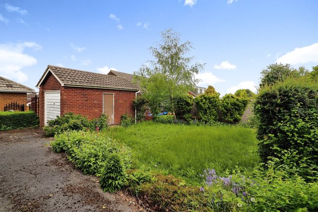 Links View, Staincross, Barnsley S75, 2 bedroom semi-detached house for ...