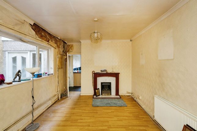 3 Bed Terraced House For Sale In Cwrt Sart Briton Ferry Neath Sa11