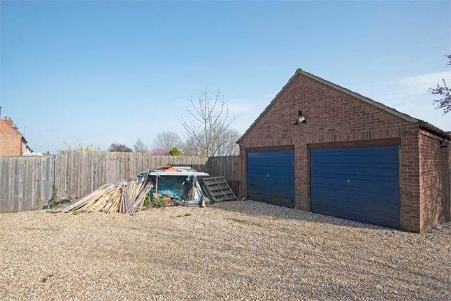 The Square, Leasingham, Sleaford, Lincolnshire NG34, 6 bedroom detached ...