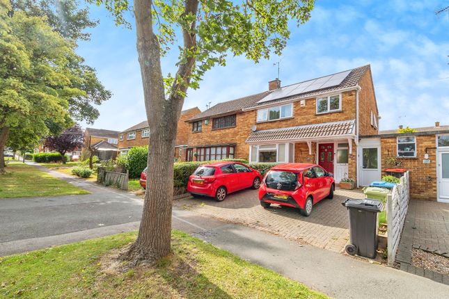 Whaddon Way, Bletchley, Milton Keynes MK3, 3 bedroom semi-detached ...