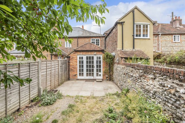Orchard Street Chichester Po19 2 Bedroom Terraced House For Sale