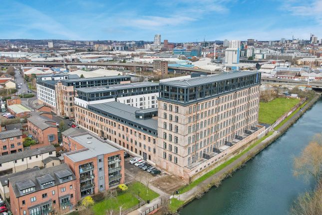 Block C, Victoria Riverside, Leeds LS10, 3 bedroom flat for sale ...