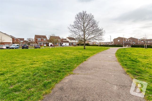 Stirrup Close, Chelmsford, Essex CM1, 3 bedroom detached house for sale ...