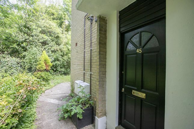 The Copse, London E4, 2 bedroom flat for sale - 64739627 | PrimeLocation