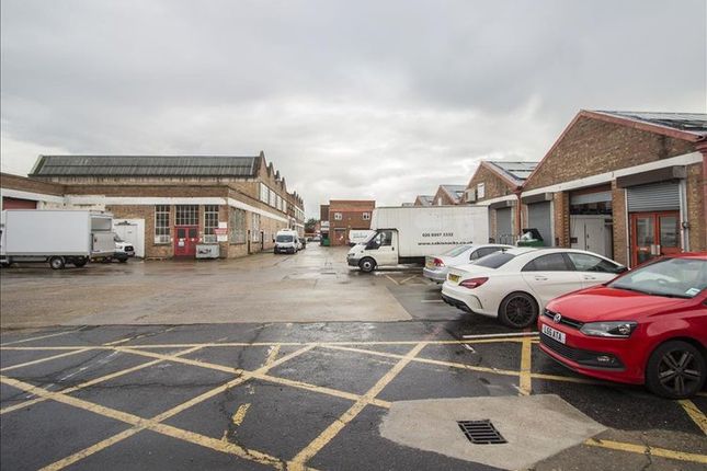 East Lane Business Park, Quad Road, Wembley HA9, warehouse to let ...