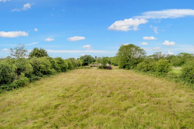 Redehall Road, Smallfield, Horley, Surrey RH6, 3 bedroom bungalow for ...