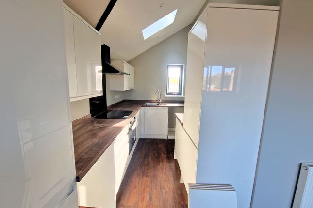 Fore Street, Bude EX23, 2 bedroom flat to rent - 69320779 | PrimeLocation