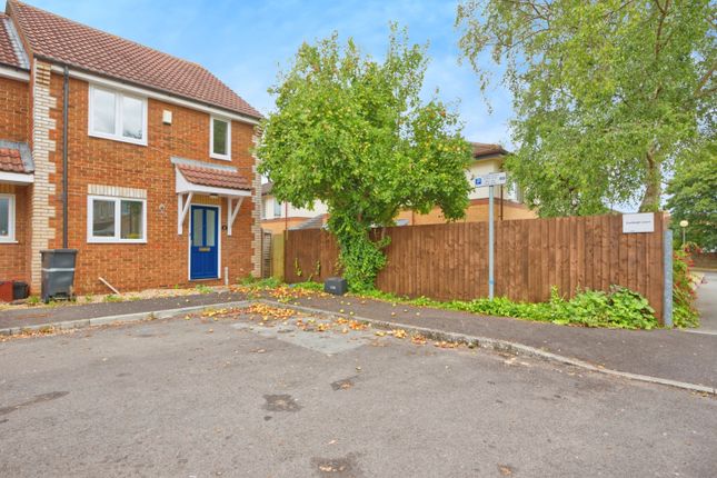 Pickwick Court, Trinity Road, Taunton, Somerset TA1, 3 bedroom end ...