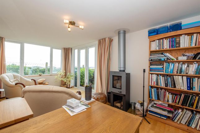 Hawth Park Road, Bishopstone, Seaford BN25, 4 bedroom semi-detached ...