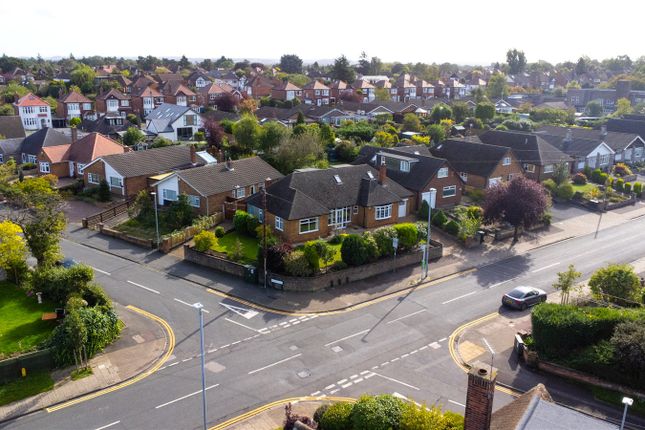 Musters Road, West Bridgford, Nottingham NG2, 4 bedroom bungalow for ...