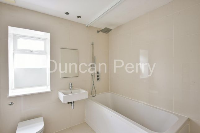 Skimpans Close, Welham Green, North Mymms, Hatfield AL9, 4 bedroom semi ...