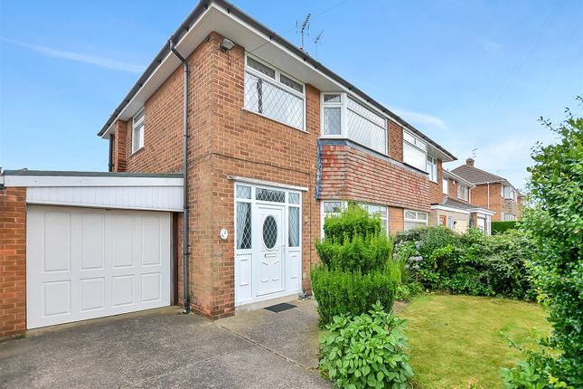 3 bed semi-detached house for sale in Avon Way, Mansfield NG18 - Zoopla
