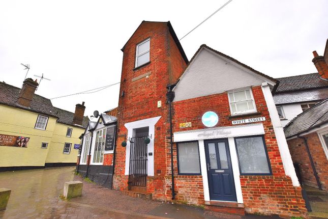 High Street, Dunmow CM6, 2 bedroom flat to rent - 64132662 | PrimeLocation