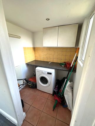 Chiltern Drive, Rickmansworth WD3, 3 bedroom semi-detached house to ...