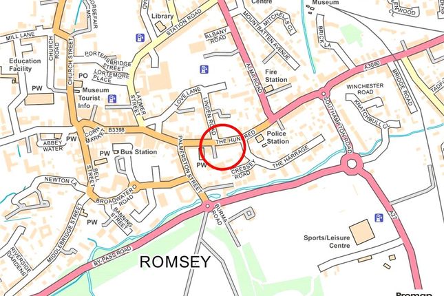 The Hundred, Romsey, Hampshire SO51, 3 bedroom terraced house for sale ...