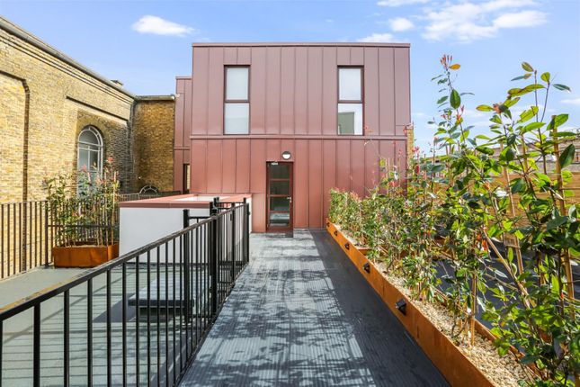 Rye Lane, London SE15, 2 bedroom flat to rent - 66849118 | PrimeLocation
