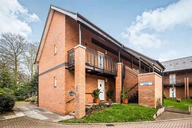 2 bed flat for sale in Ferma Lane, Great Barrow, Chester CH3 - Zoopla