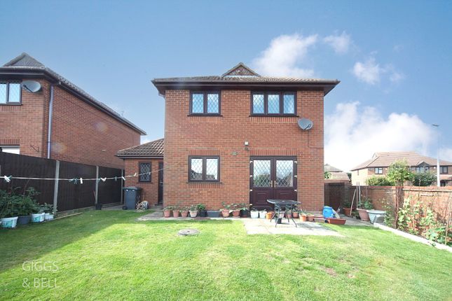 Edgcott Close, Luton, Bedfordshire LU3, 4 bedroom detached house for ...