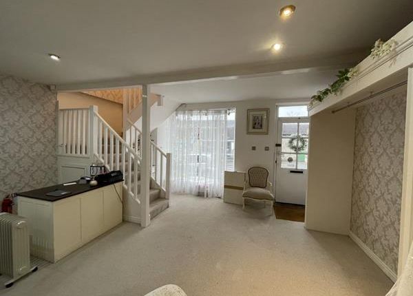 156 Roberttown Lane, Roberttown, Liversedge WF15, retail premises to ...