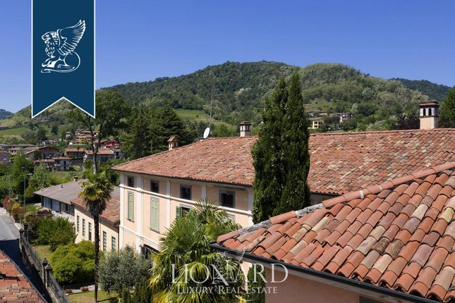 Villongo, Bergamo, Lombardia, 6 bedroom villa for sale - 65838381 ...