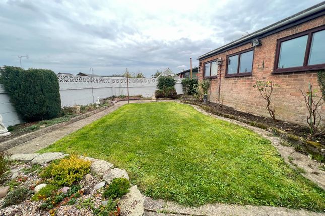 Bolsover Road, Shuttlewood, Chesterfield S44, 2 bedroom semi-detached ...