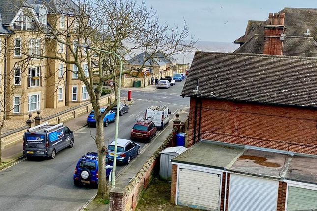 London Road South, Lowestoft, Suffolk NR33, 10 bedroom semi-detached ...