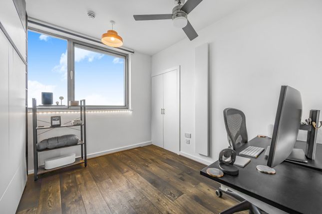 Kelday Heights, 2 Spencer Way E1, 2 bedroom flat for sale - 70307697 ...