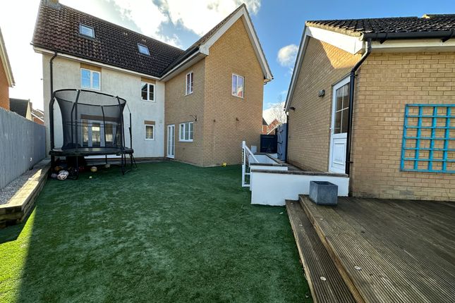 Phoenix Way, Stowmarket IP14, 5 bedroom detached house for sale ...