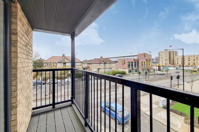 Harrow View, Harrow HA2, 2 bedroom flat for sale - 64042399 | PrimeLocation