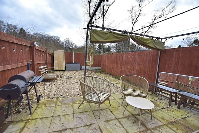 Ginkgo Grove, Somerford, Congleton CW12, 3 bedroom terraced house for ...