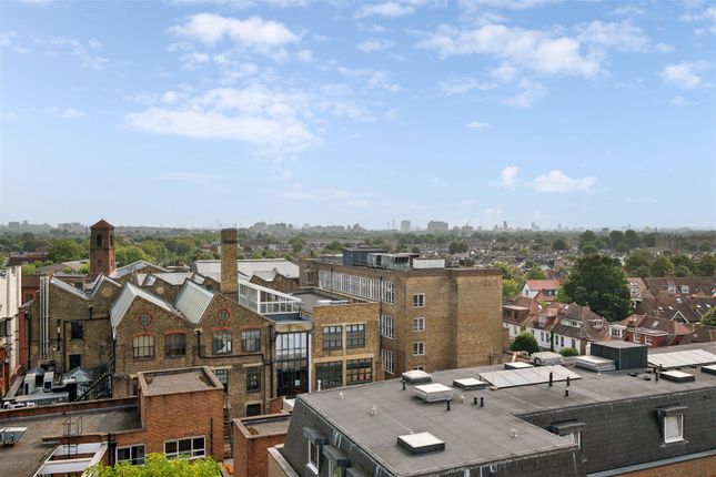 Devonhurst Place, Heathfield Terrace W4, 2 bedroom flat for sale ...