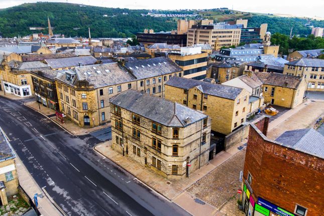 Flats for Sale in West View, Boothtown, Halifax HX3 - West View ...