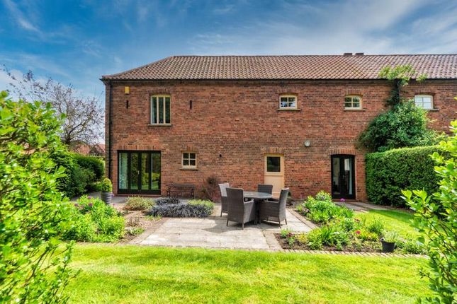 Syerston Hall Park, Syerston, Newark NG23, 3 bedroom barn conversion ...