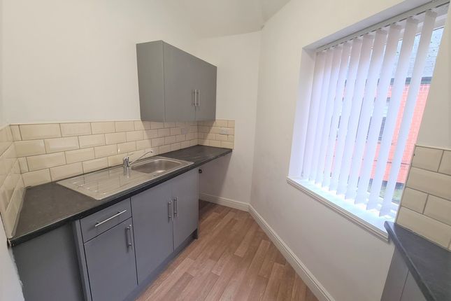 Town Square, High Street, Syston, Leicester LE7, 1 bedroom flat to rent ...