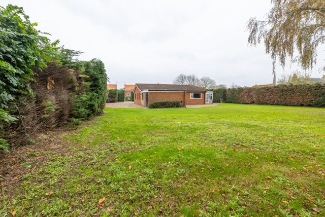 West Street, Brant Broughton LN5, 3 bedroom detached bungalow for sale ...