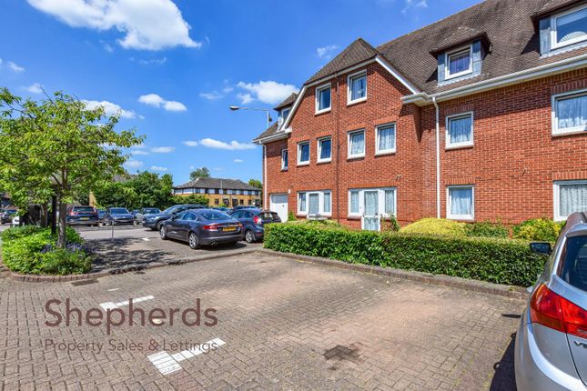 High Street, Hoddesdon EN11, 2 bedroom flat for sale - 67750009 ...