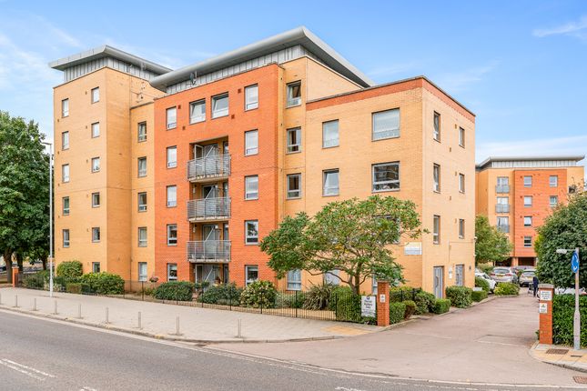 Pinetree Court, Danestrete, Stevenage SG1, 1 bedroom flat for sale ...